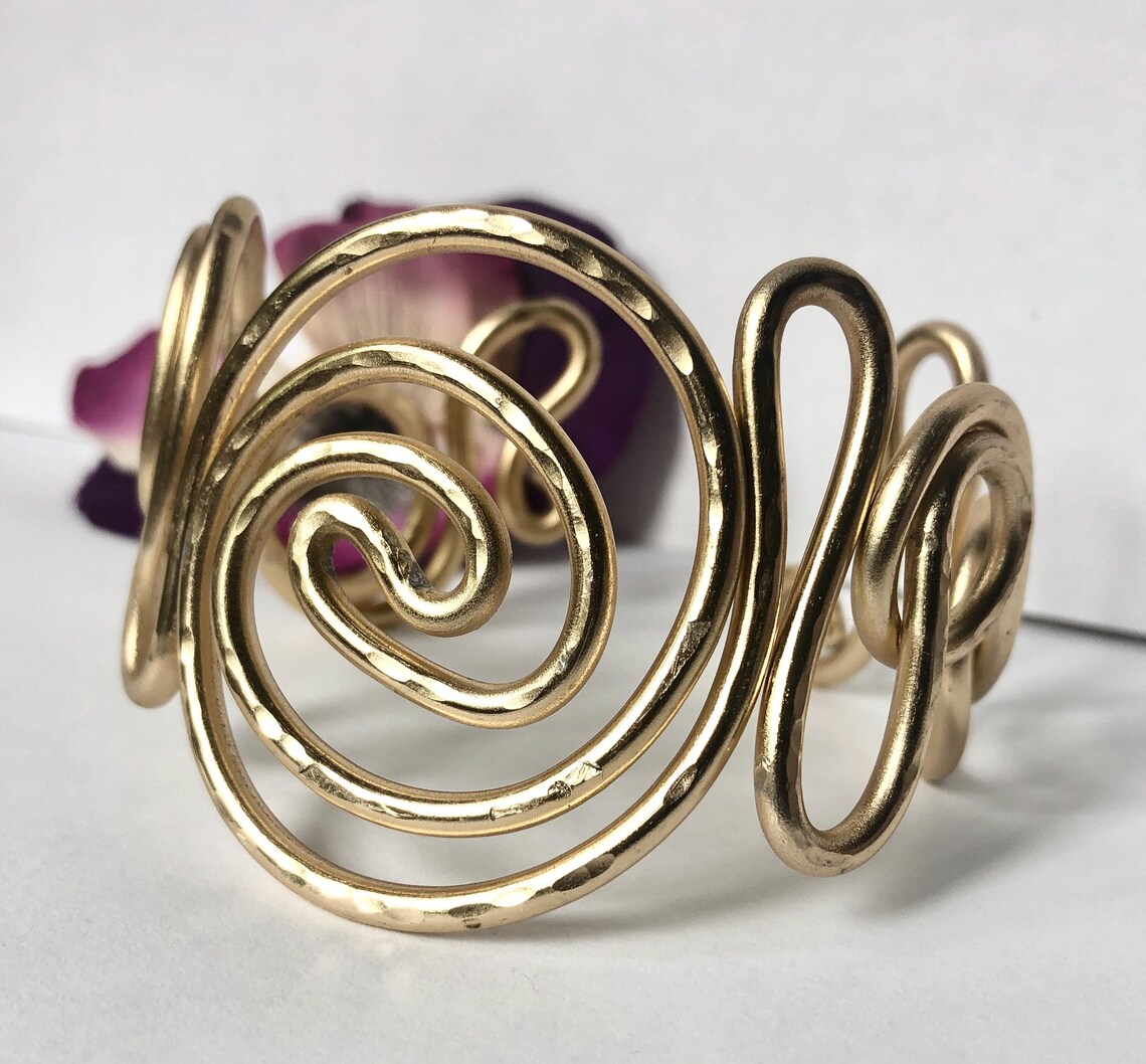 Wire Wrapped Swirl Wave Loop Cuff Bracelet, Hammered Jewelry, Boho ...