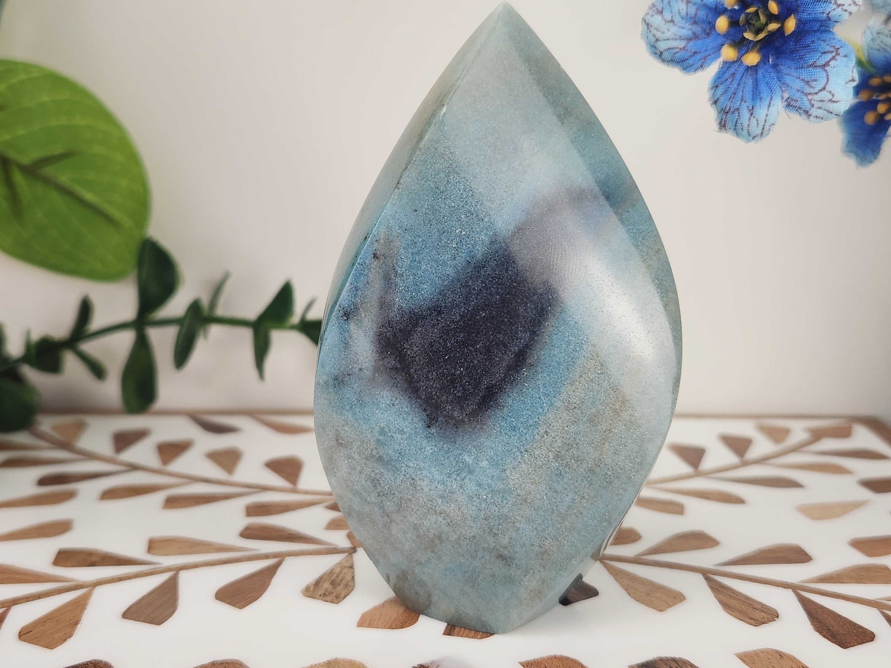 Trolleite Crystal Flame - Etsy
