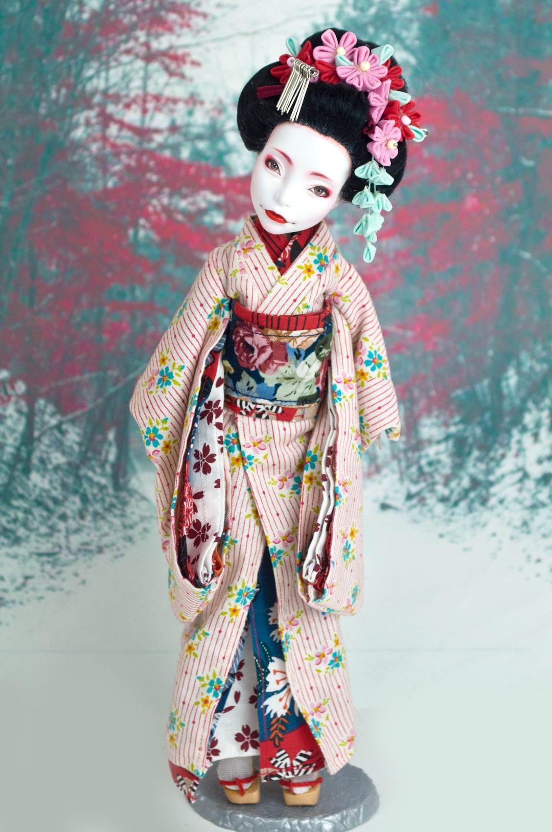 Emicho the Maiko OOAK Monster High Repaint, Custom Spectra Vondergeist ...