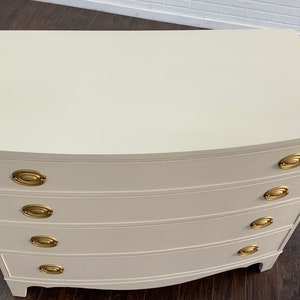 Vintage Pair of Oversized Traditional Bachelor Chests Oatmeal - Etsy