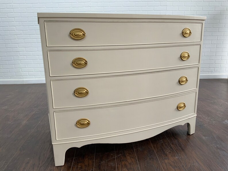 Vintage Pair of Oversized Traditional Bachelor Chests - Etsy