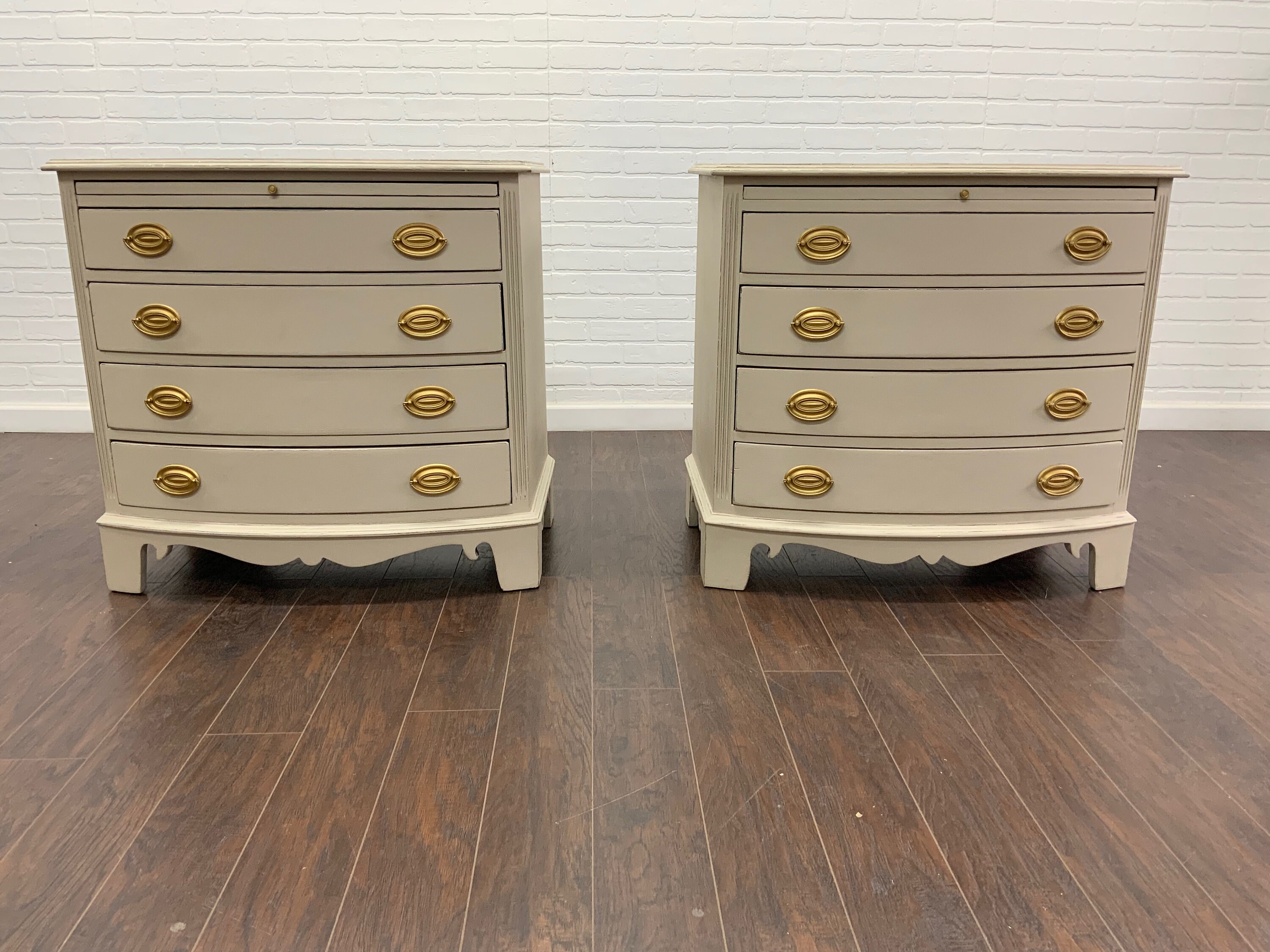 Vintage Pair of Bachelor Chests Oatmeal - Etsy
