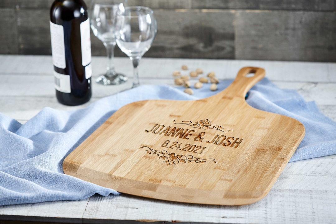 Personalized Pizza Board, Custom Pizza Peel, Engraved Pizza Board ...