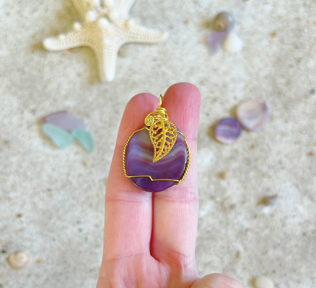 Golden Leaf Wampum Shell Necklace Wire Wrapped in Gold Plated Wire - Etsy