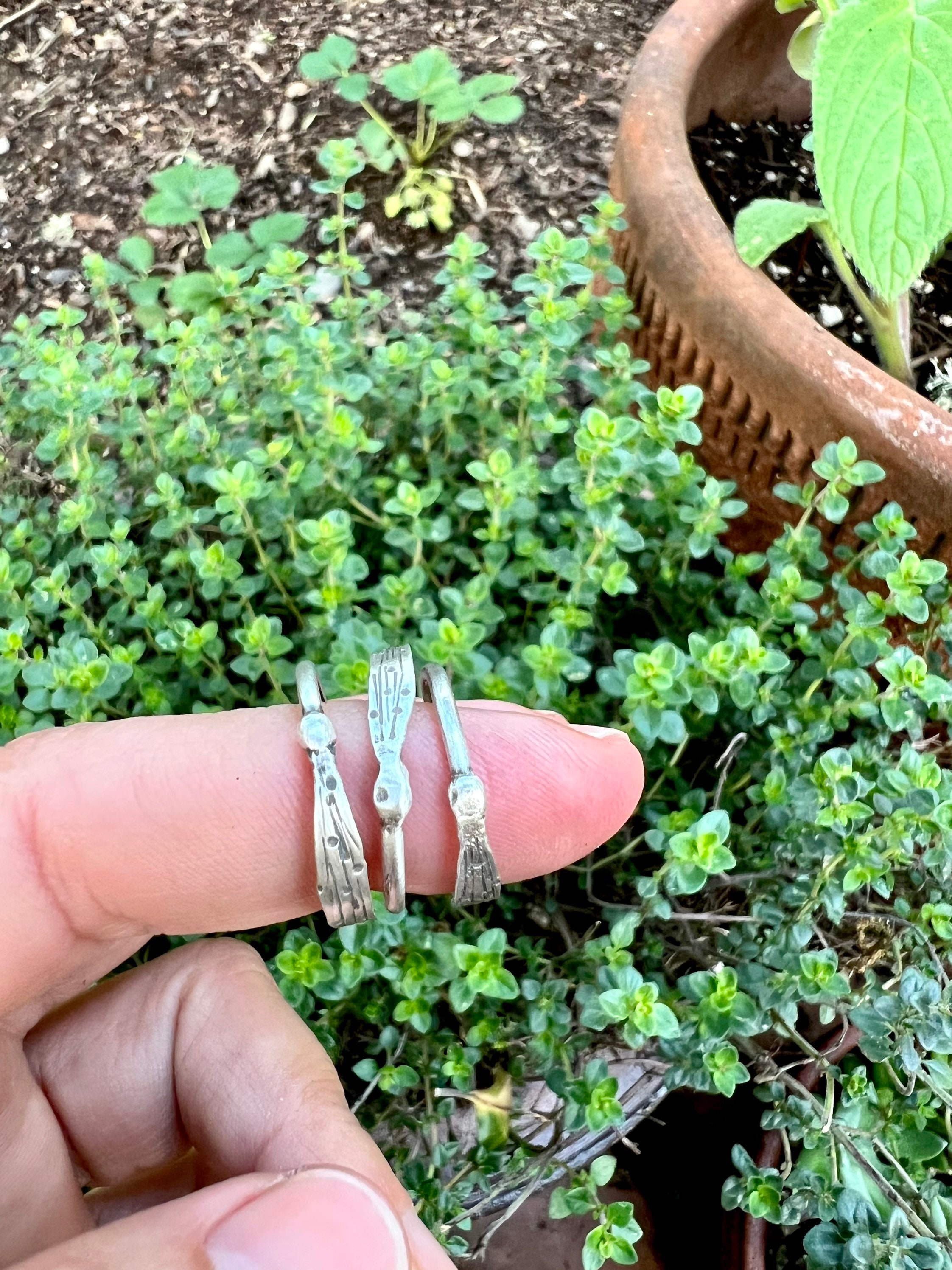 Bull Kelp Stacking Rings - Etsy