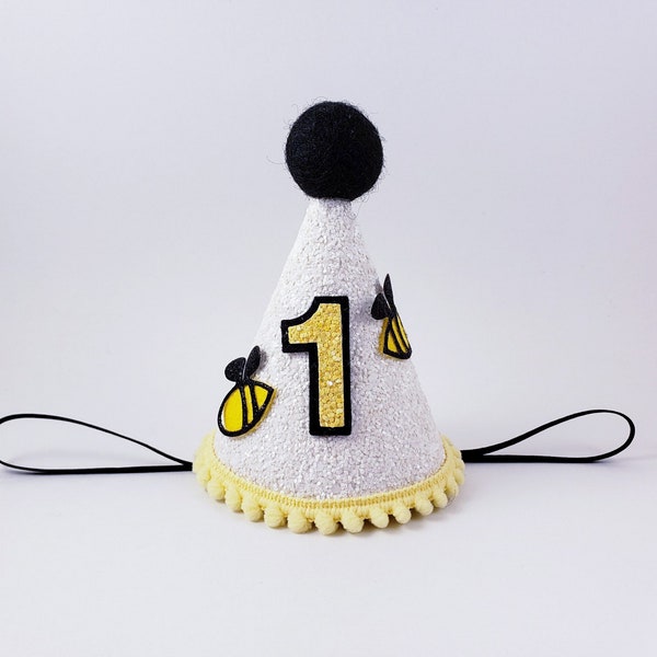 Bee With Crown - Etsy