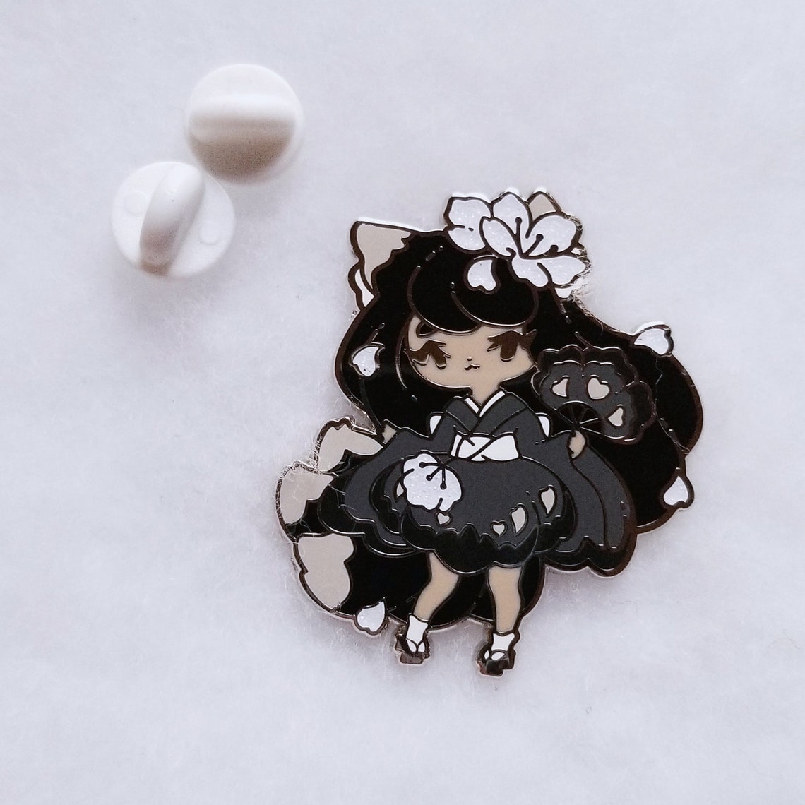 Black Kitsune Pin - Limited Edition - Etsy