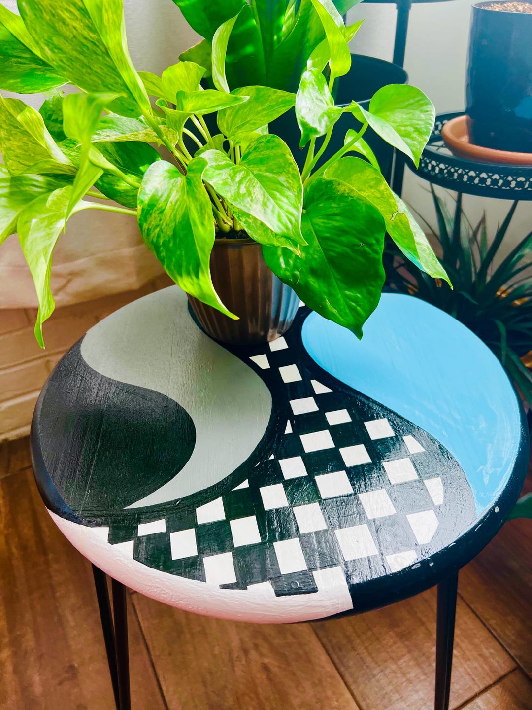 Hand-painted Checkered End Table: Retro Plant Stand With Hairpin Legs ...