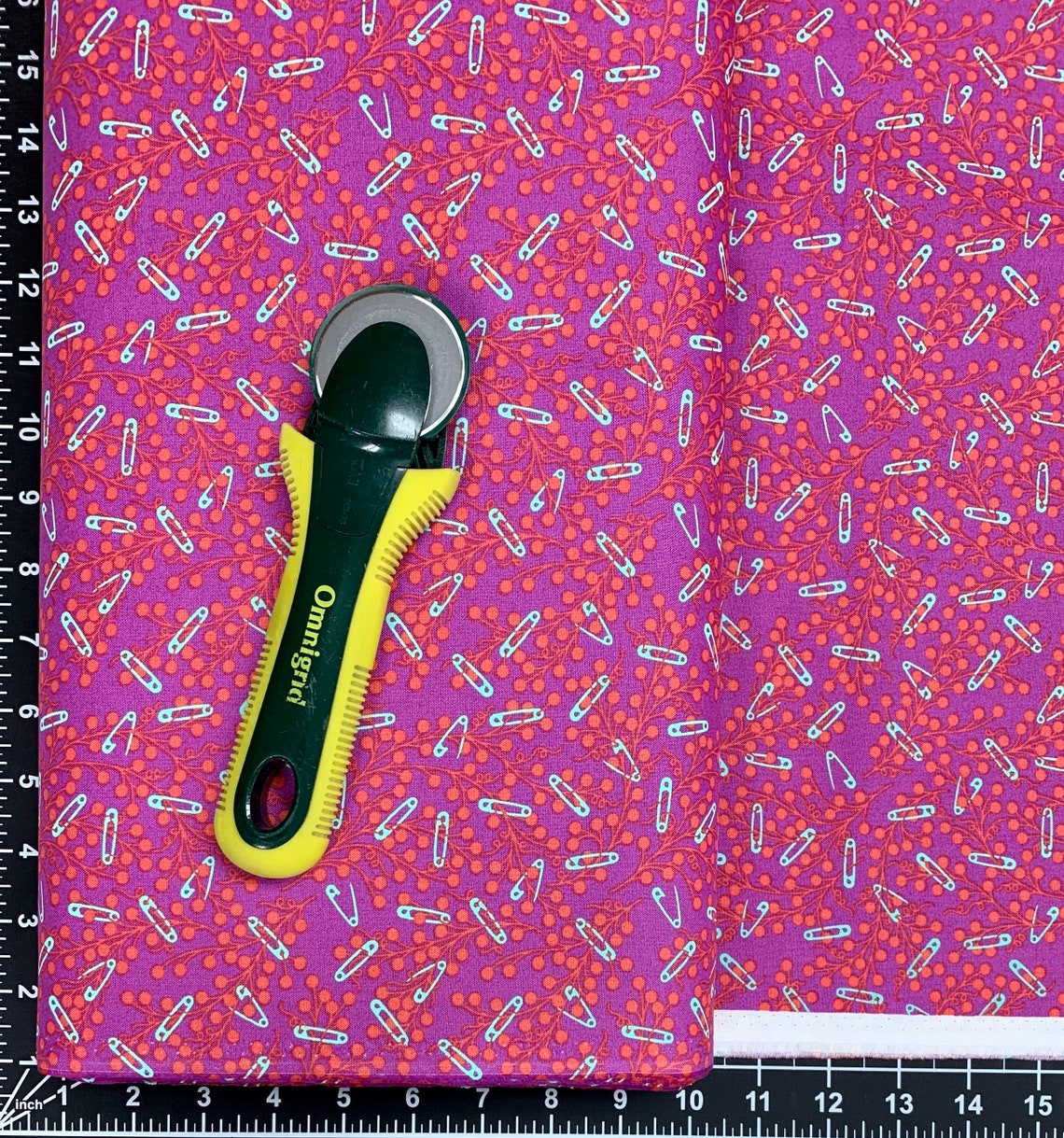 Homemade Pins & Needles Fabric // Tula Pink // Freespirit - Etsy