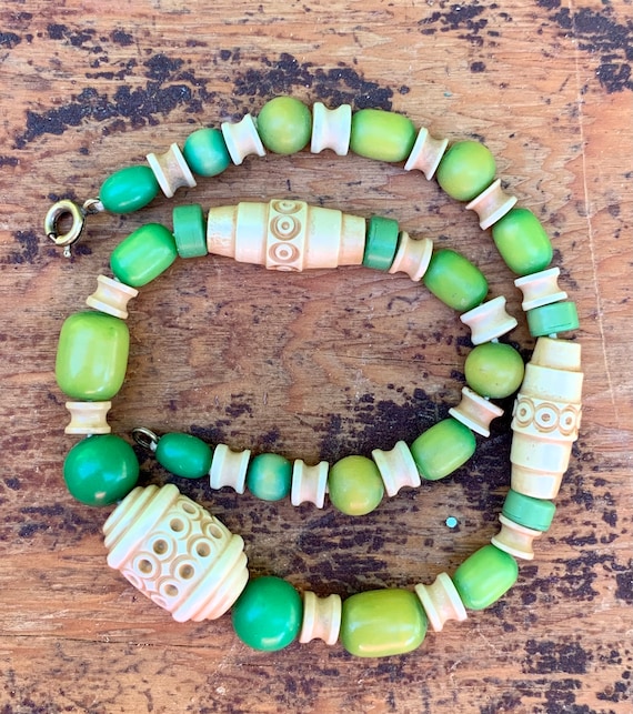 Unique vintage Carved Celluloid & Wood set. - Gem