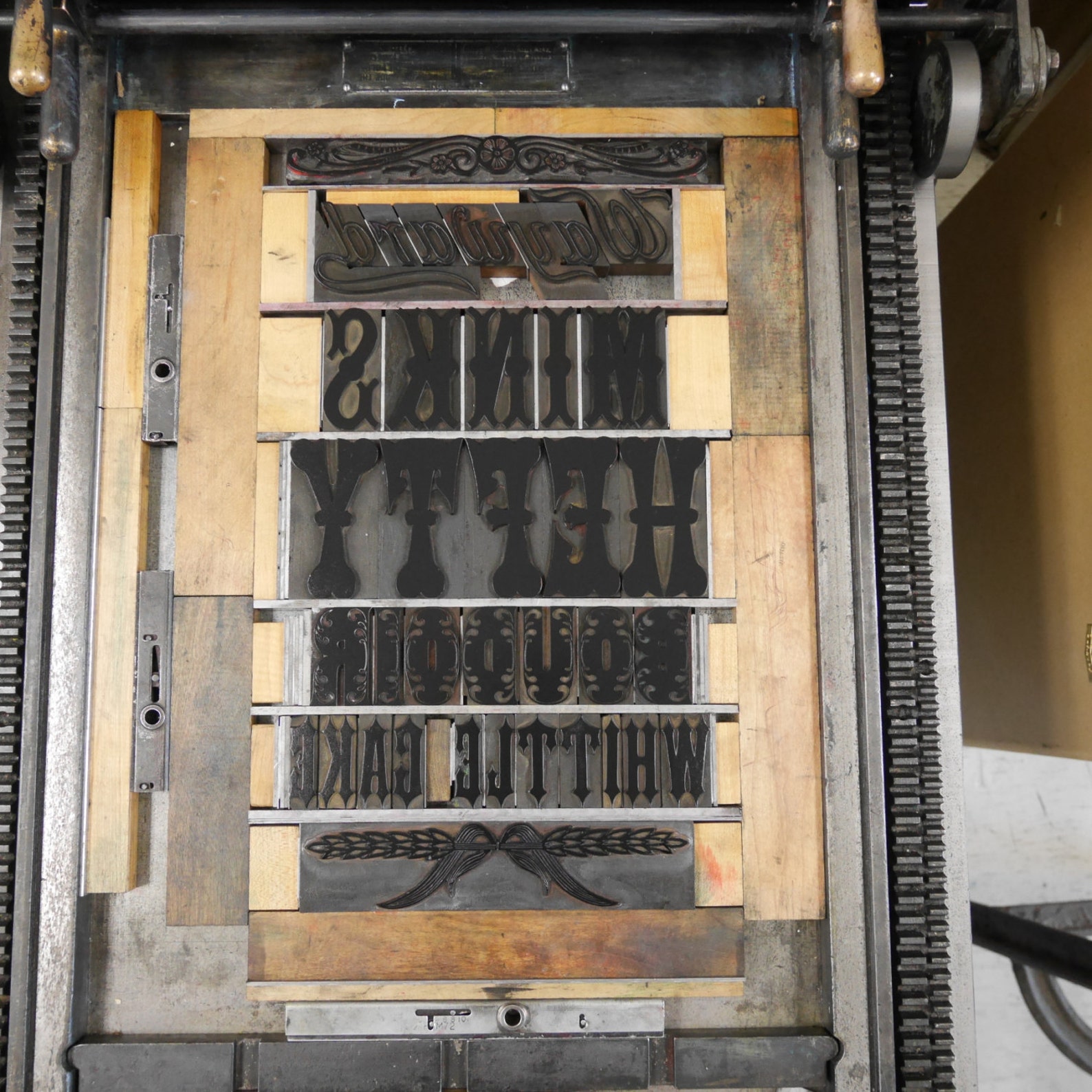 Rob Roy Kelly Wood Type Specimen Sheet - Etsy