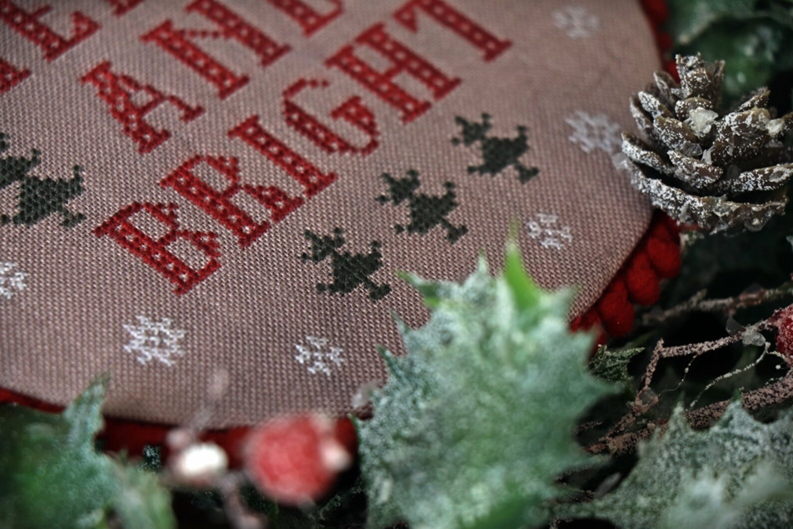 Merry and Bright / Cross Stitch Pattern / Christmas / PDF - Etsy