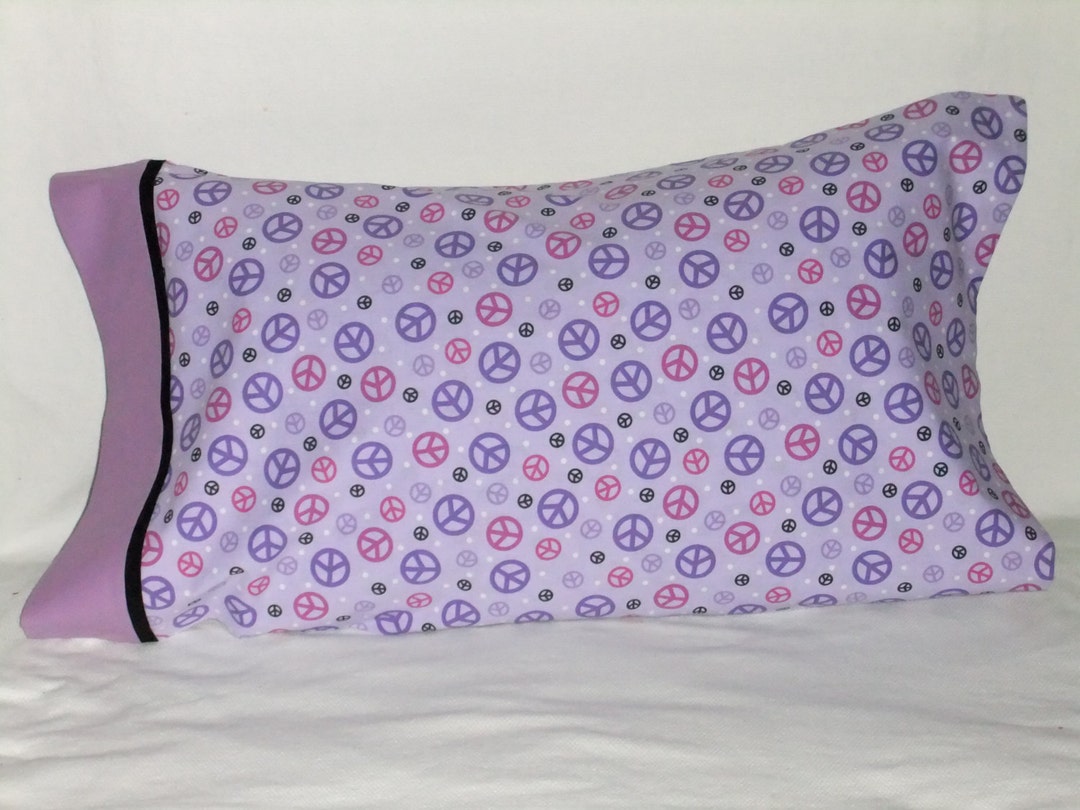 PEACE 1 PILLOWCASE W Light Cuff 20 X 34 - Etsy Canada
