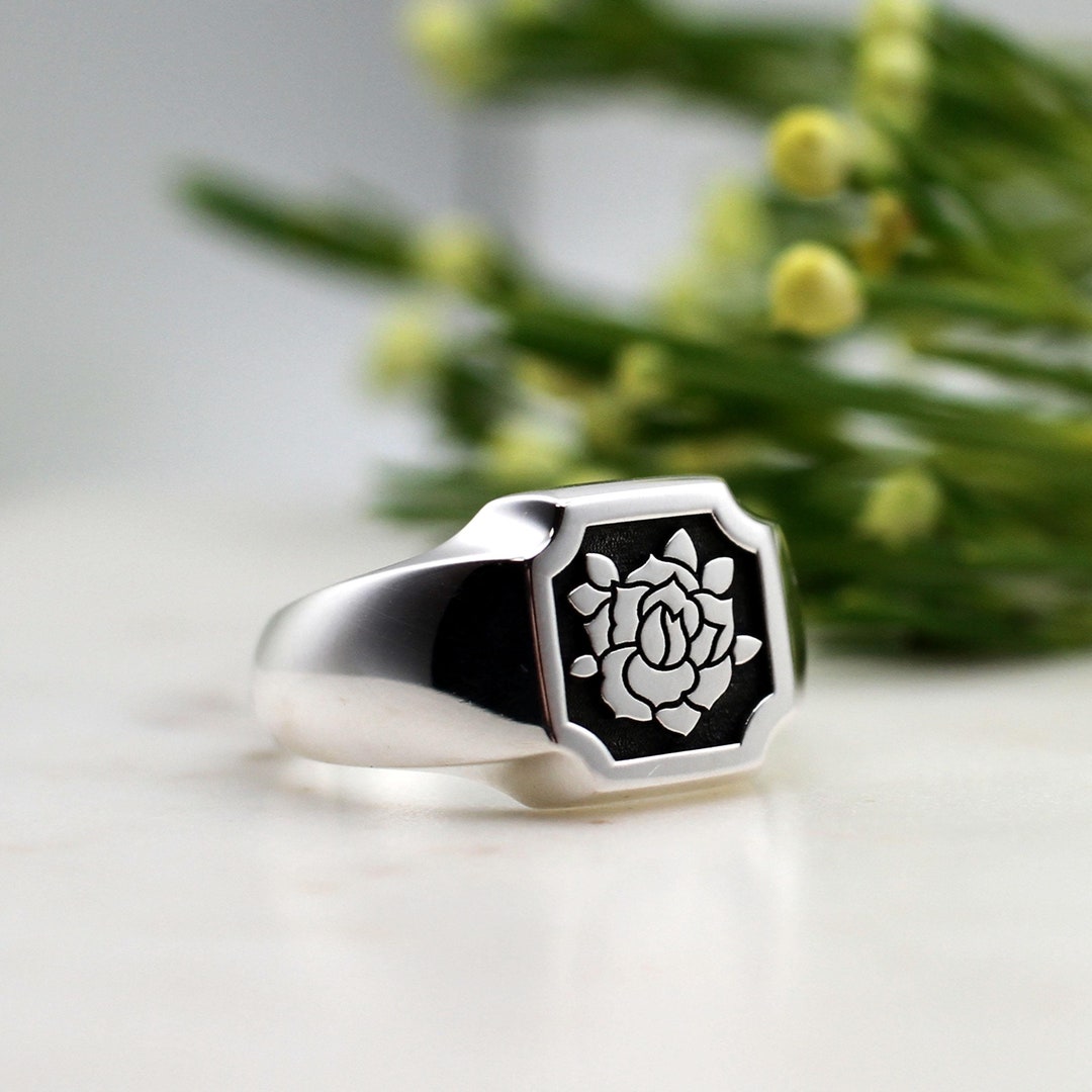 Shield Rose Signet, English Rose Ring, Tattoo Rose Signet - Etsy
