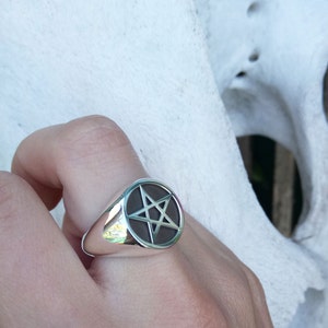 HEX, Pentagram Ring / Silver Pentagram Ring / Pentagram Signet - Etsy