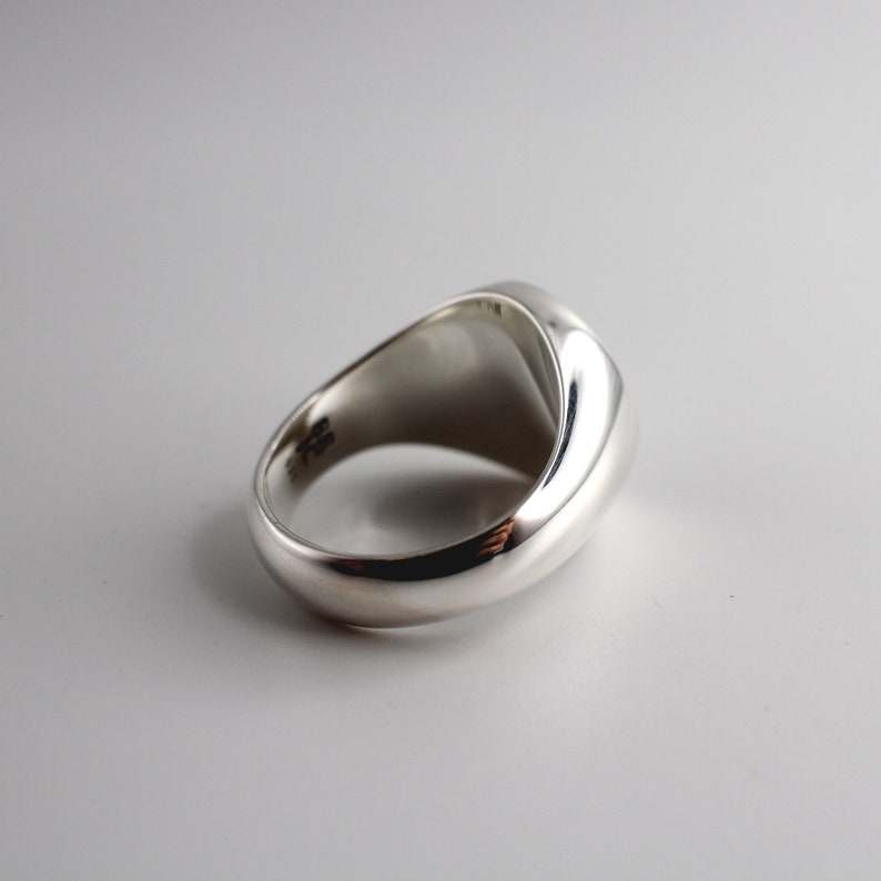 Claddagh Signet Ring, Celtic Signet Ring, Round Irish Claddagh Signet ...