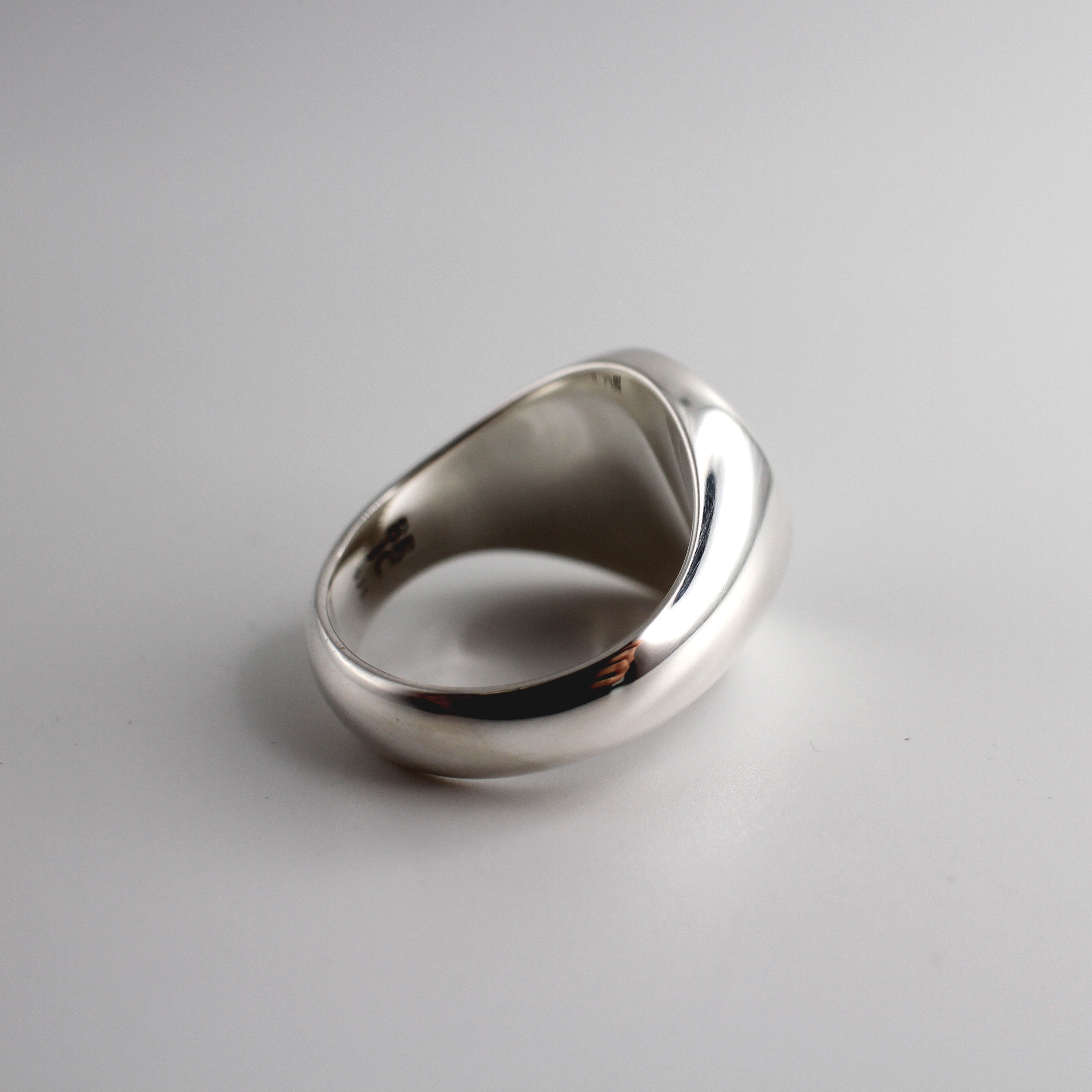 Claddagh Signet Ring, Celtic Signet Ring, Round Irish Claddagh Signet ...