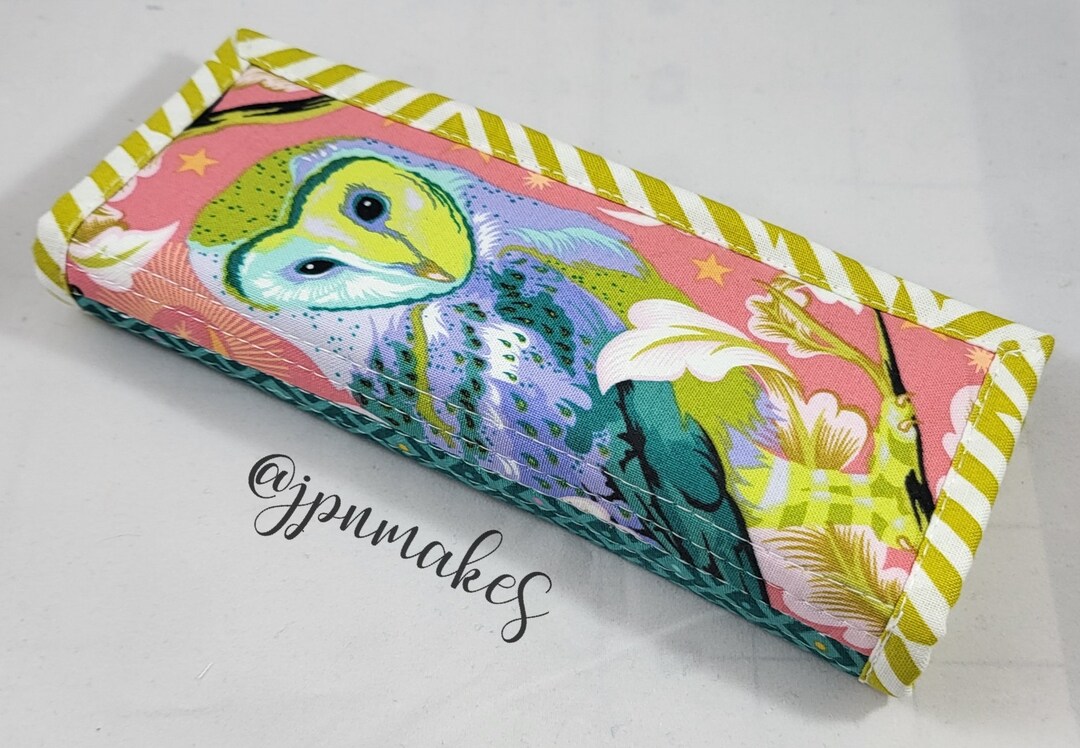 EPP Tula Pink Peach Moon Garden Owl Hold Tite Folio Sewtites Sew ...