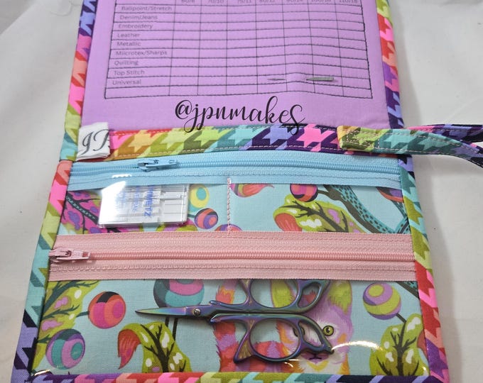 Tula Pink Needle Organizer, Sewing Needle Case With Zippered Pockets ...