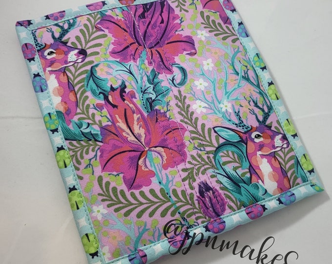 EPP Tula Pink Deer John Hold Tite Folio Sewtites Sew Notions English ...