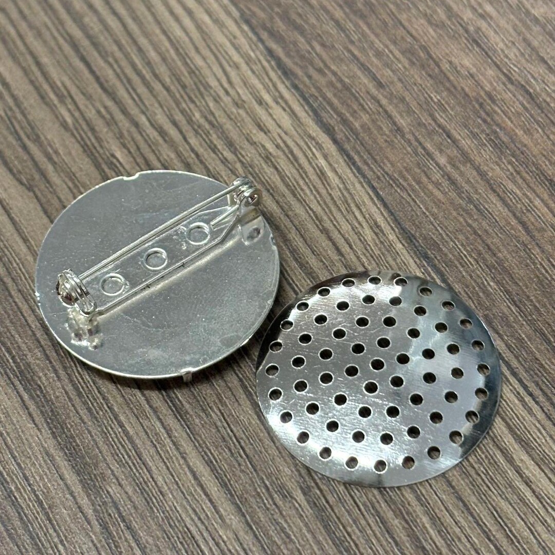 Round Brooch Backs , 28mm With Sieve Discs, Silver Plated , Bar Pin ...
