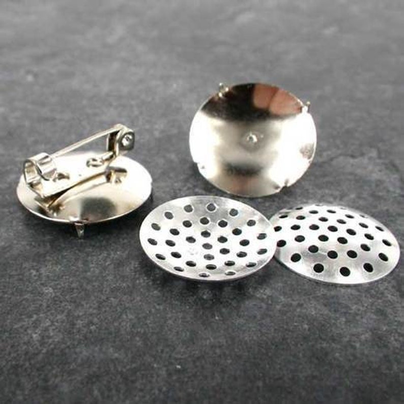 Round Brooch Backs , 18mm With Dieve Discs Silver Plated , Bar Pin Pack ...