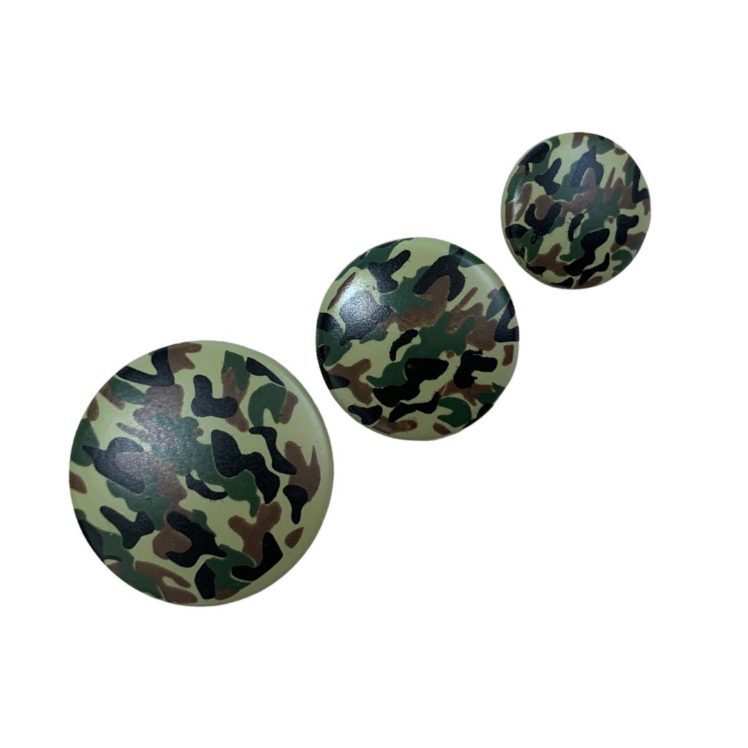 Pack of 8 X Camoflauge Pattern Green Army Colour Buttons Rear Shank ...