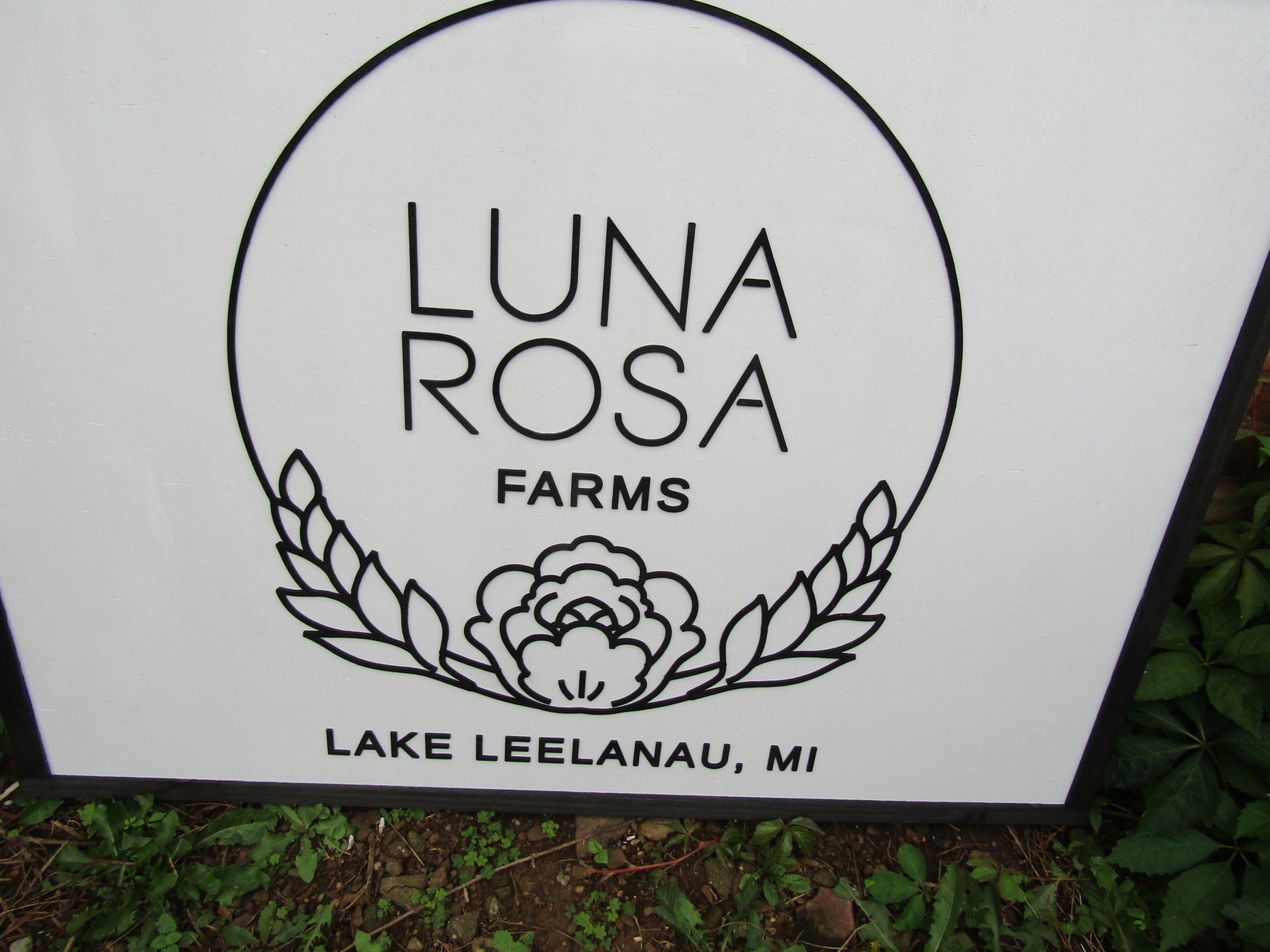 Luna Rosa Farms Homestead Sign Commerical Signage Floral Hoop - Etsy