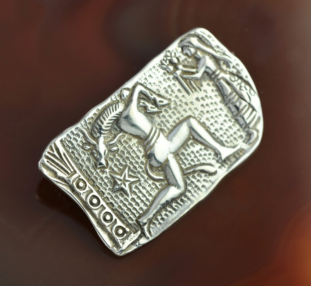 Broche en argent Minotaure, broche grecque, broche de mythologie ...