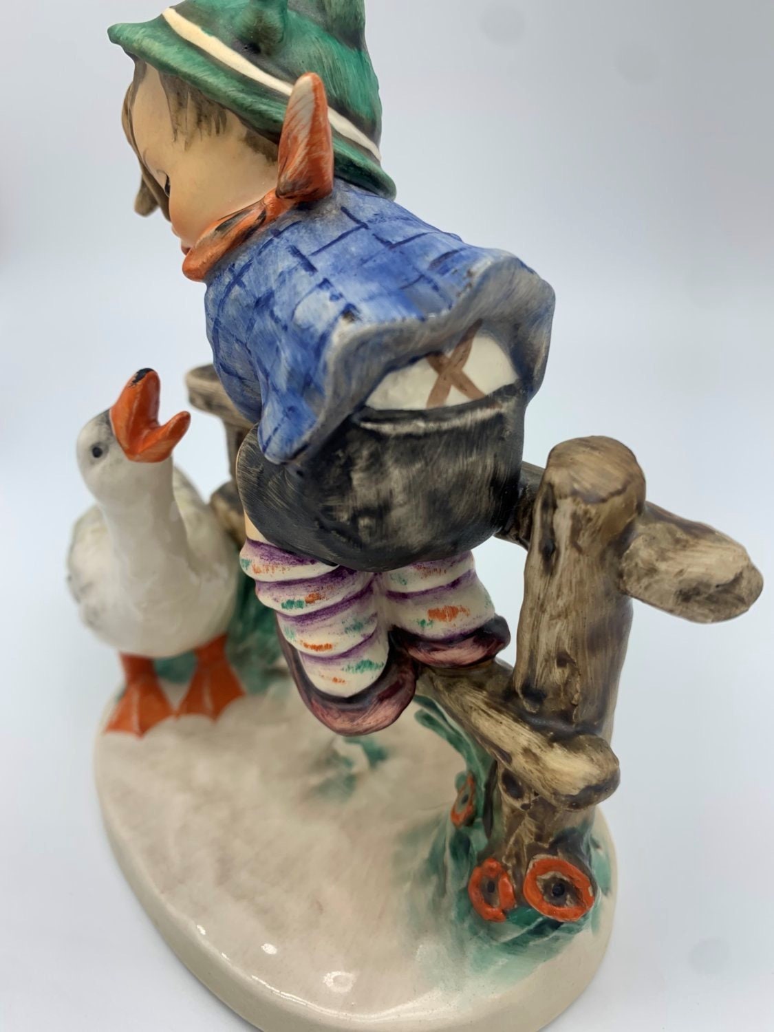 Hummel by Goebel Figurine - Barnyard Hero | #195/1 TMK 6 Signed 1980 ...