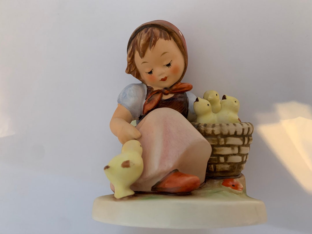 Hummel by Goebel Figurine- Chick Girl | #57/I TMK 6 | Collectible ...