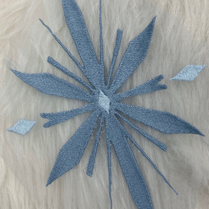 Elsa Applique Design - Etsy