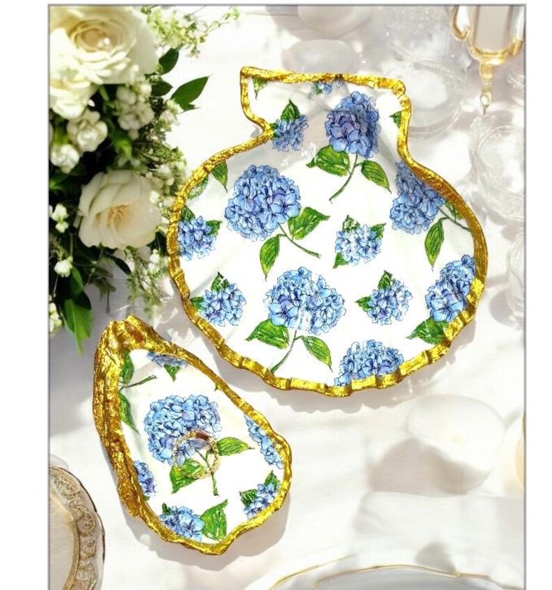 Blue Hydrangeas Oyster Ring Holders / Seashells Trinket Dish /shell Jewelry Holder/ Decoupage ...