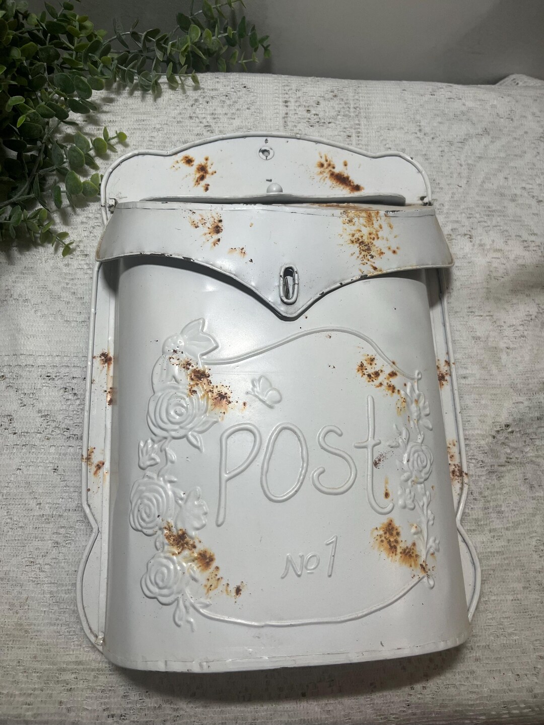 Large Rustic Shabby Aged White Farmhouse Metal Mailbox Mail Post Postal ...