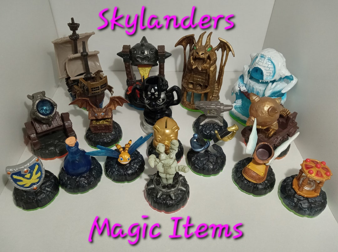 Skylander Magic Items Sparx Dragonfly, Hidden Treasure, Kaos Trophy ...