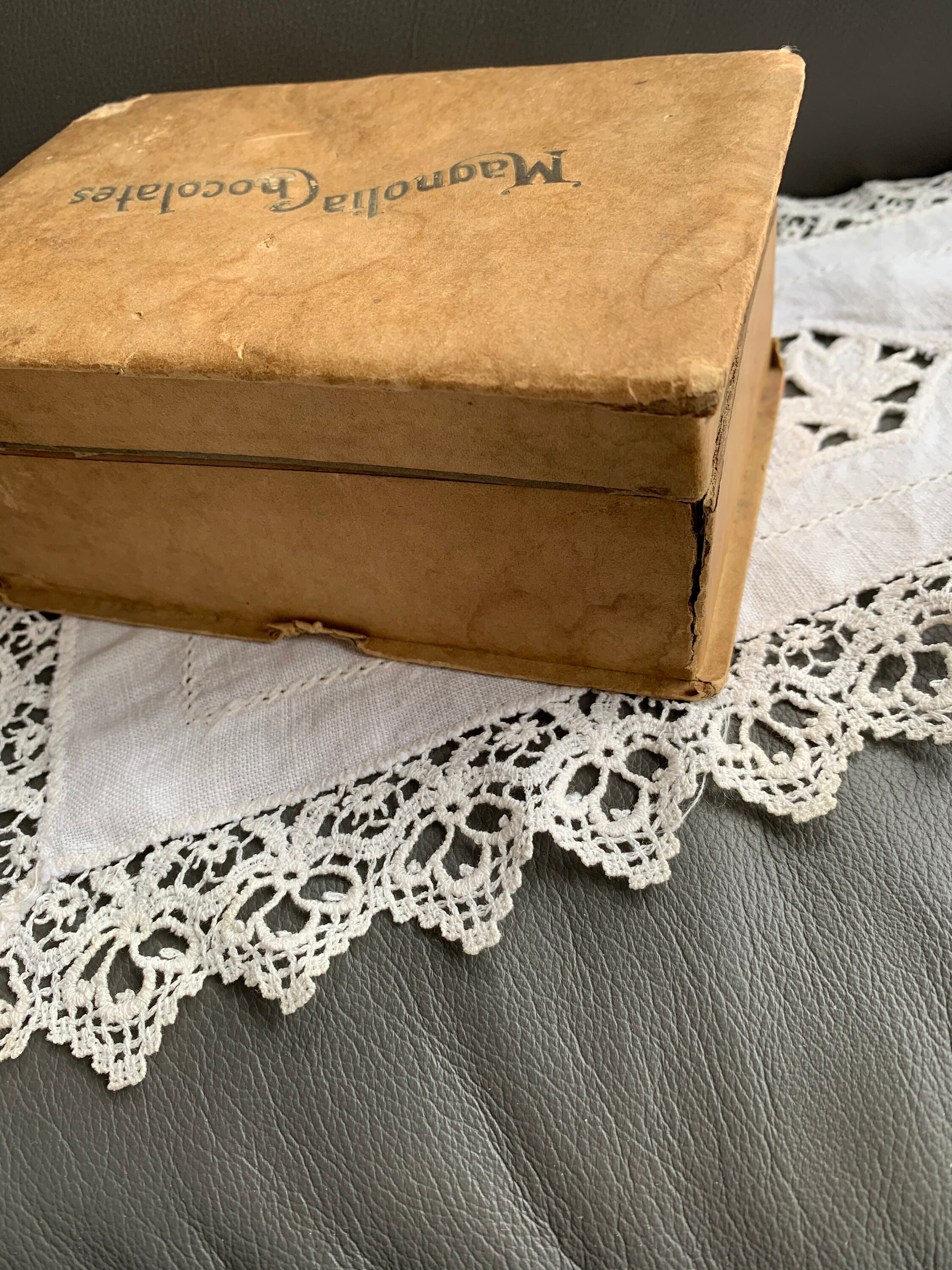 Antique Chocolate Box Vintage Chocolate Box Advertisement Magnolia ...