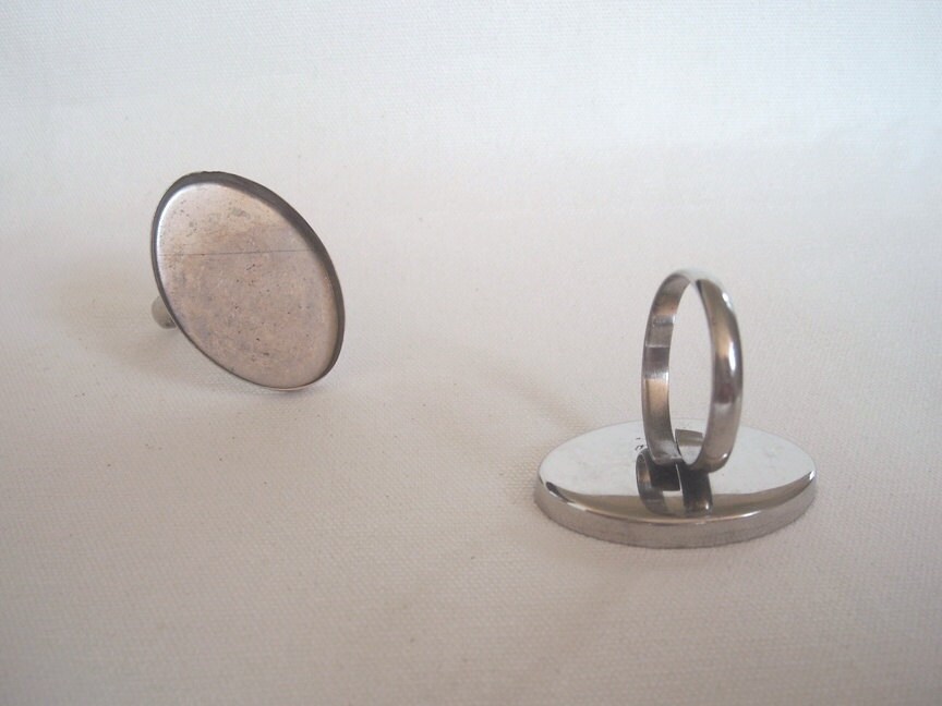 5 Pcs. STAINLESS STEEL RINGS Base, With Bezel. Oval 3x2 Cm 1.15x0.79 ...