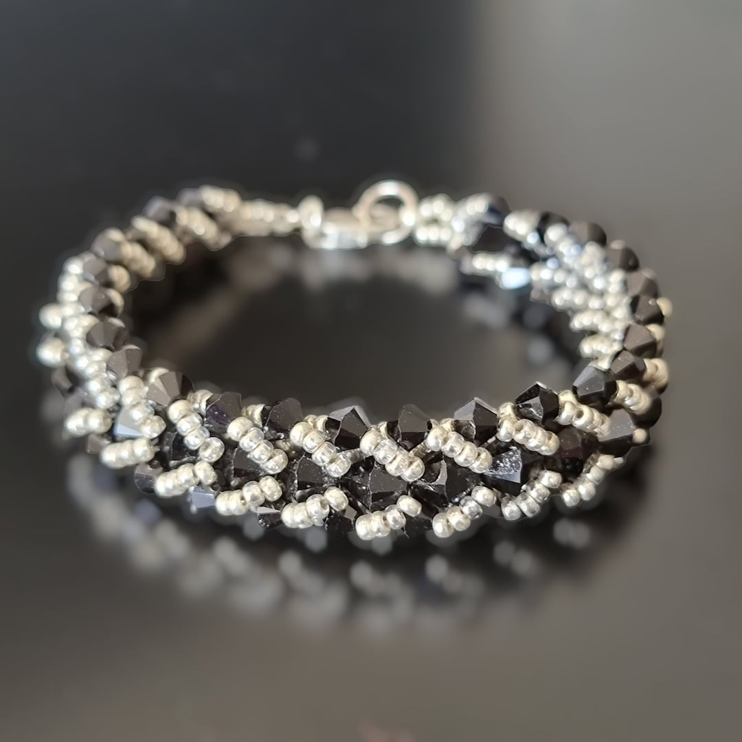 Black and Silver Beads Bracelet - Black Bracelet - Silver Bracelet ...