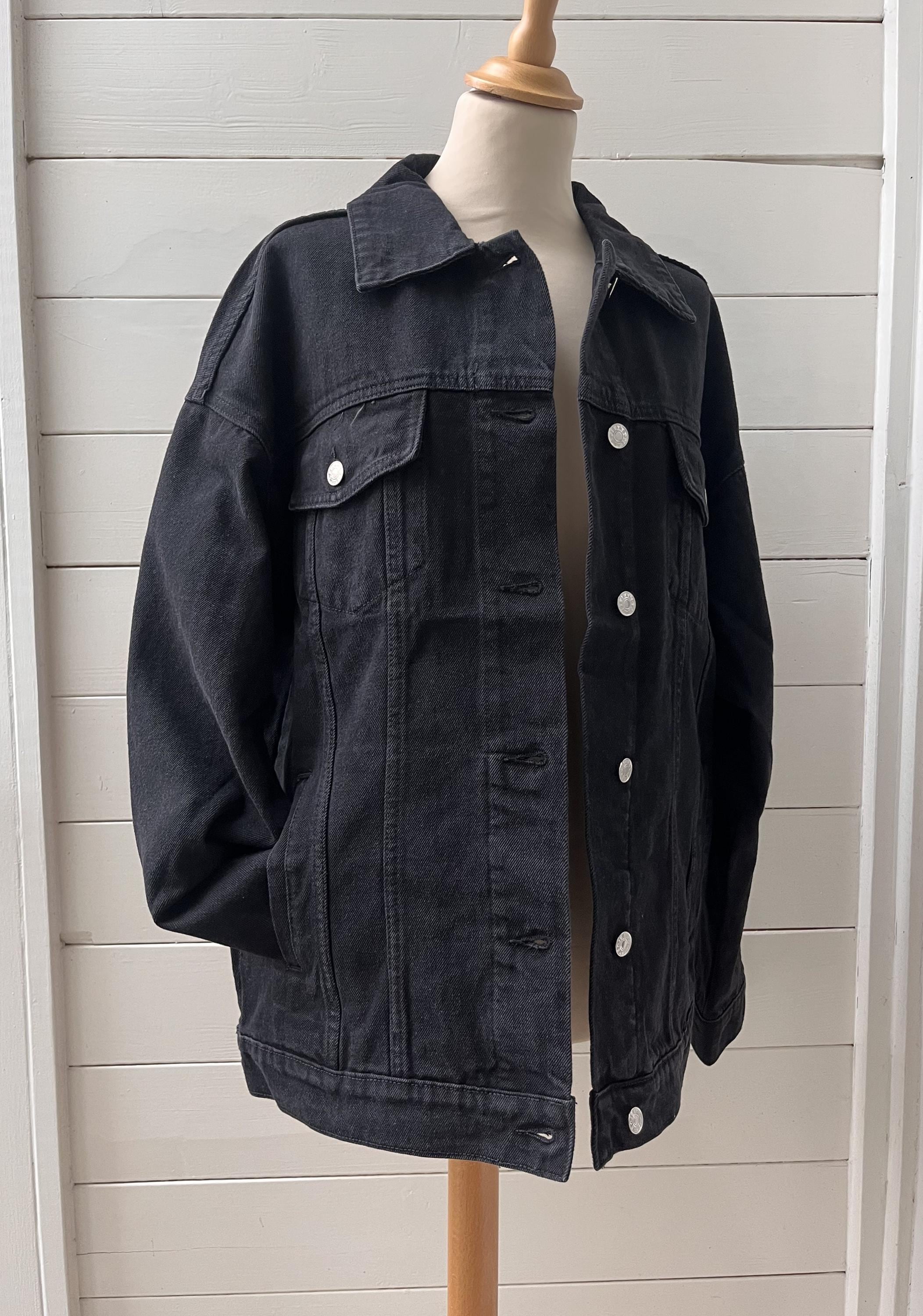 I Refuse to Be Ordinary Denim Jacket: Graffiti Art Patch, Oversized Fit ...