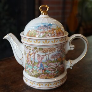 Vintage Wellington shooting Teapot Sporting Scenes of the 18th Century ...
