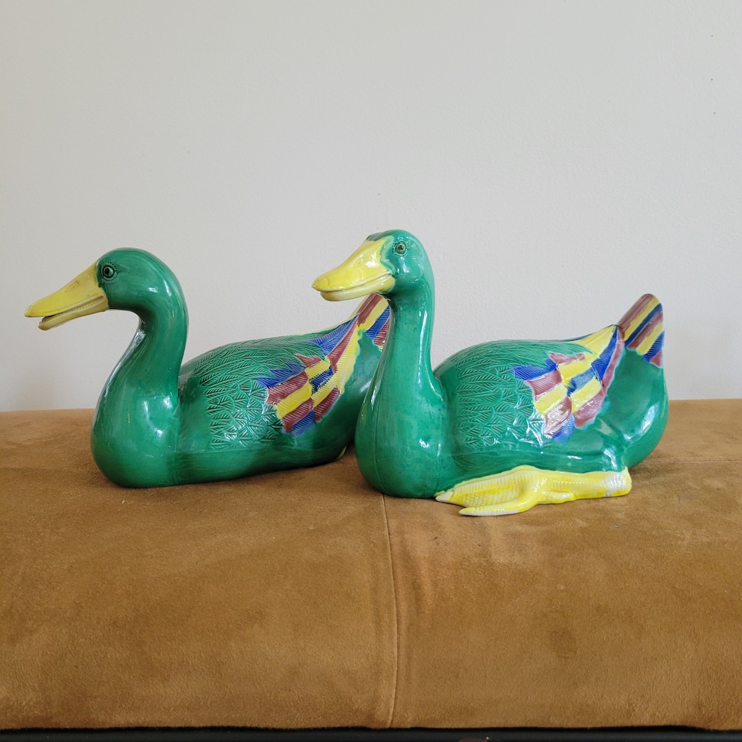 Vintage Chinese Green Ducks Chinese Export Style Hand Painted Porcelain ...