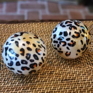 Decorative Capiz Shell Leopard Print Balls Cheetah Print Capiz Shell ...