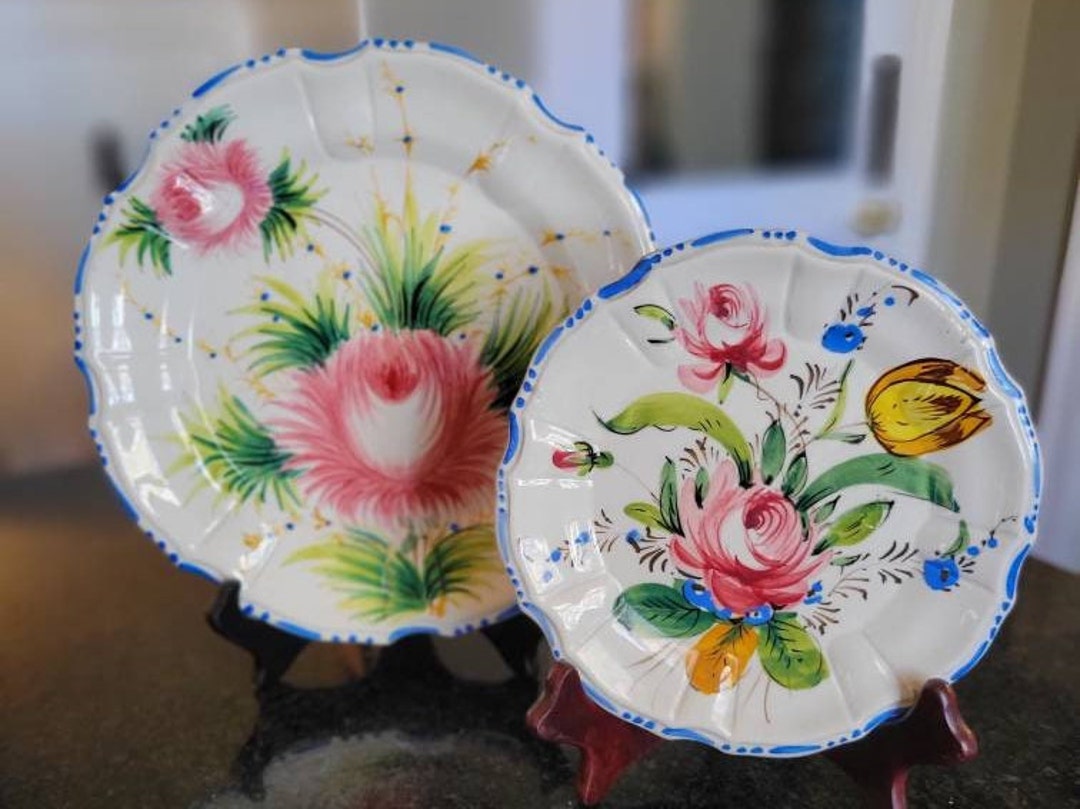 2 Italian Renaissance Revival Faïence Nove Rose Round Plates Floral ...