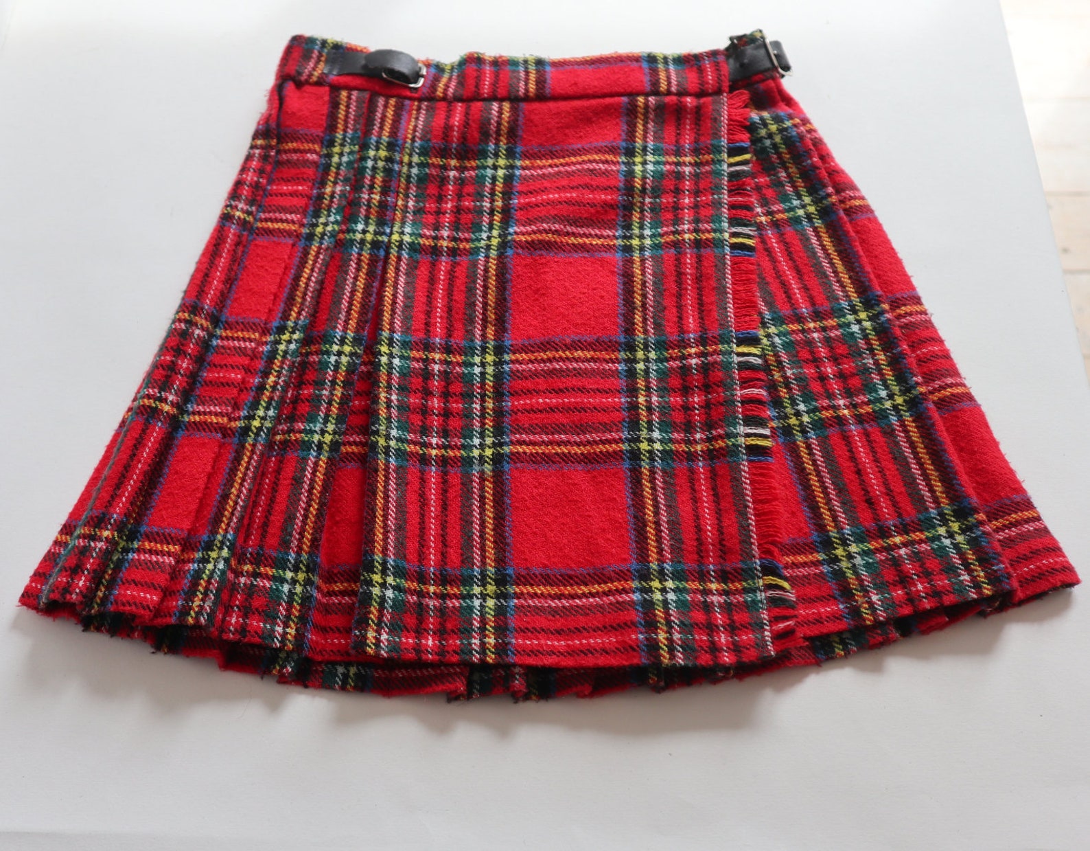 Red Checked Vintage Kilt // Pleated Skirt // Size 4 Years // Boys ...