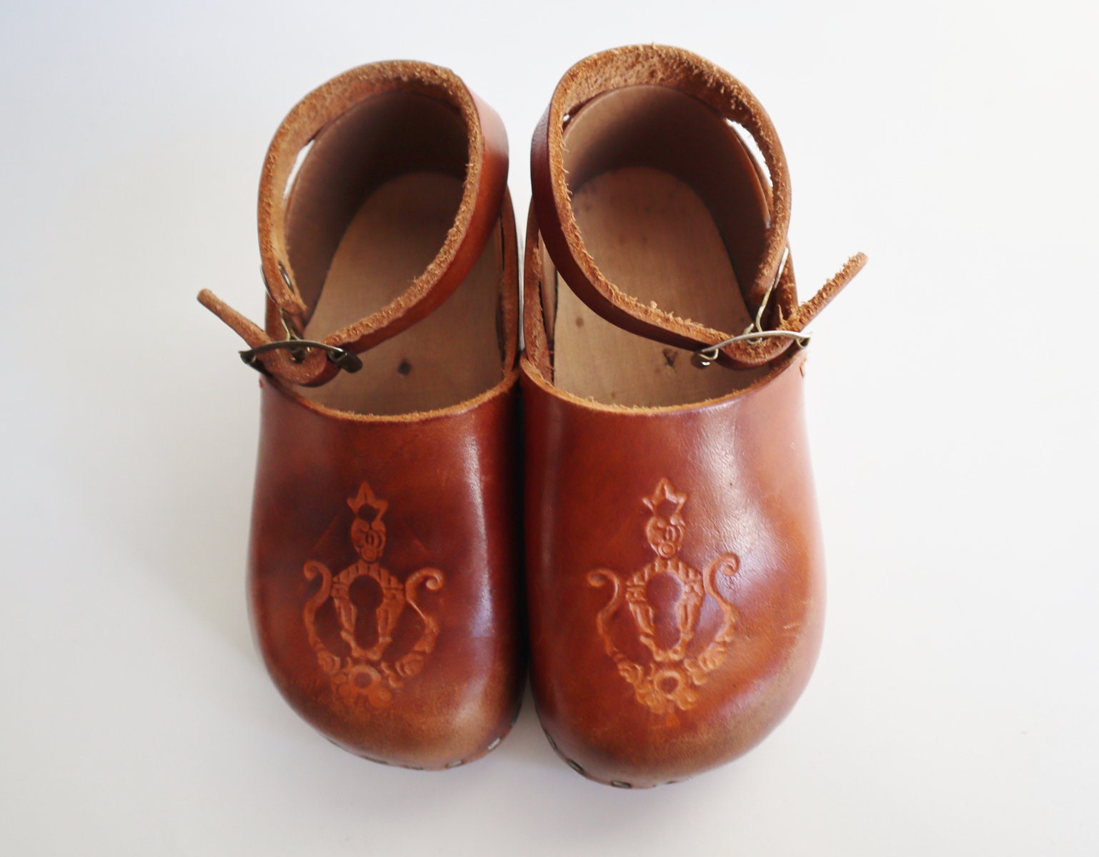 Cutest Brown 60s70s Tooled Leather Childrens Vtg. Clogs With Ankle ...