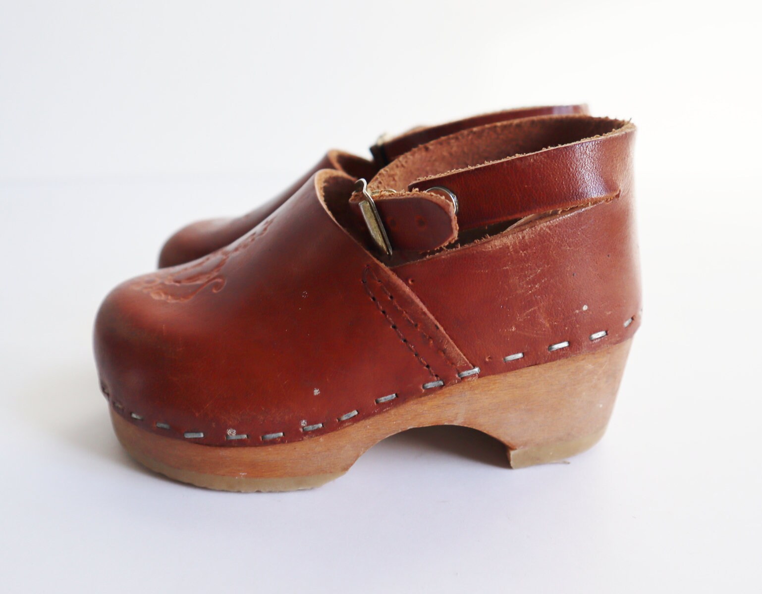 Cutest Brown 60s70s Tooled Leather Childrens Vtg. Clogs With Ankle ...