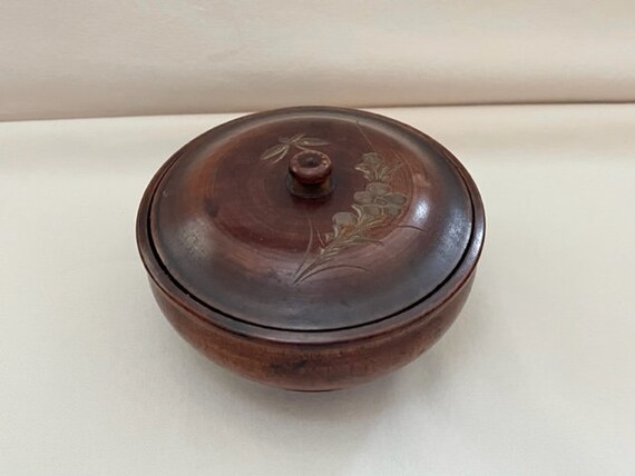 Vintage Japanese Engraved Wood Container - Etsy