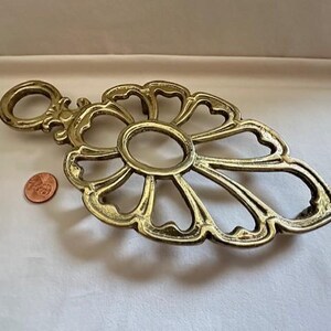 Vintage Glo-mar Artworks NY Brass Trivet - Etsy