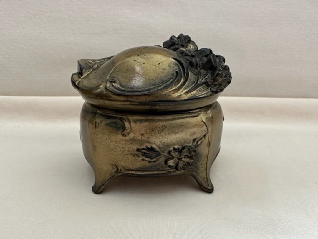 Small Vintage Cast Metal Jewelry Box - Etsy