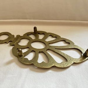 Vintage Glo-mar Artworks NY Brass Trivet - Etsy